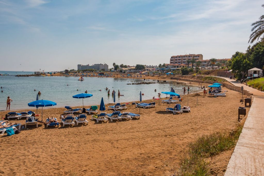 Louma Beach